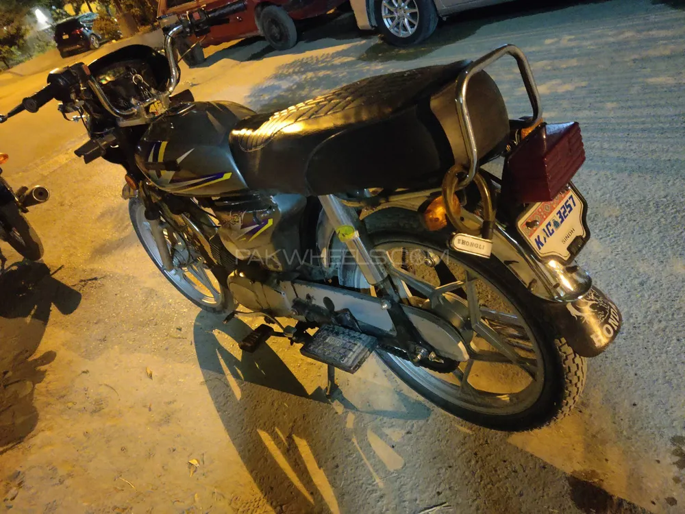 Suzuki shogun olx store