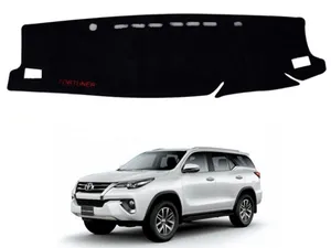 Fortuner dashboard cover store